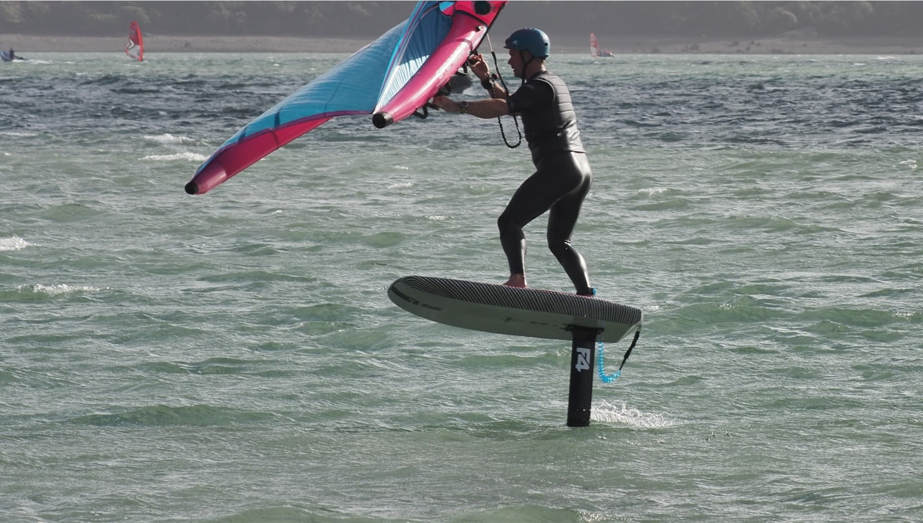 Testing wind foil & wingfoil material - Foiling Netherlands